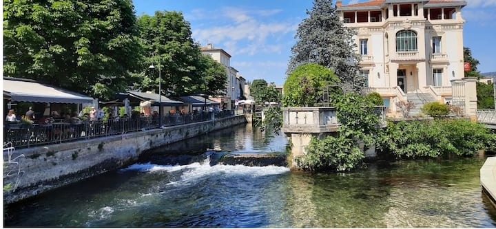 Location Studio Centre-ville Isle Sur La Sorgues - L'Isle-sur-la-Sorgue