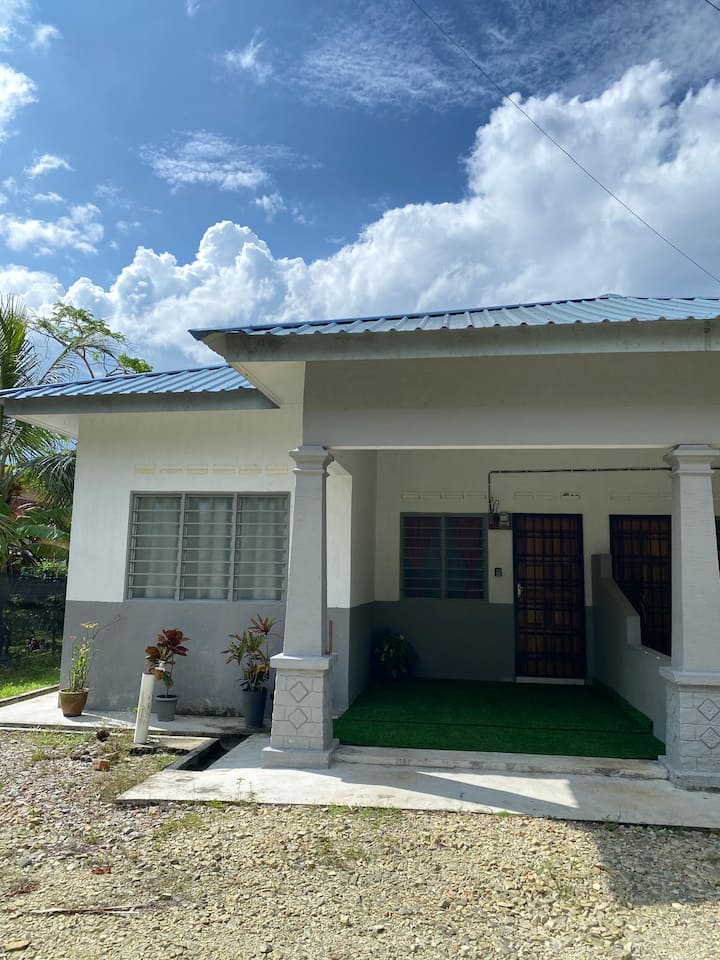 Cinta Homestay 5 Minit To Uthm - Parit Raja