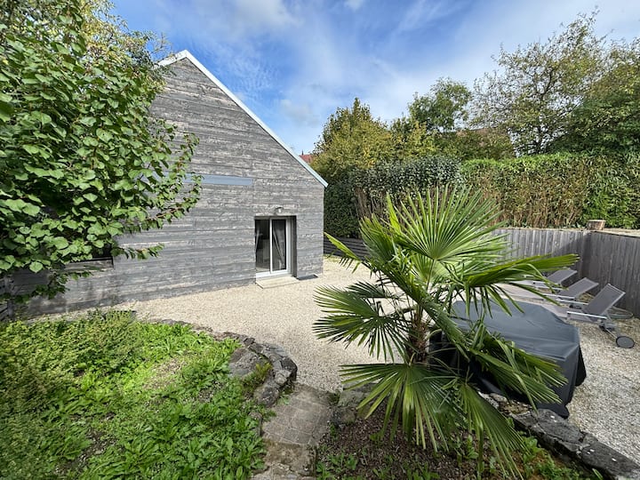 Jardin Privé - Cocon Cosy - Ensoleillé - éQuipé - Saint-Julien-en-Genevois
