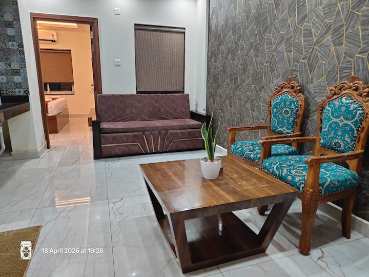 1 Bhk Flat Ananya-puri 2beds-2bathrooms-ac-tv-wifi - Puri