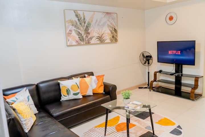 2 Units Total 5br Near Smx Abreza Spmc Mdmrc Usep - Davao City