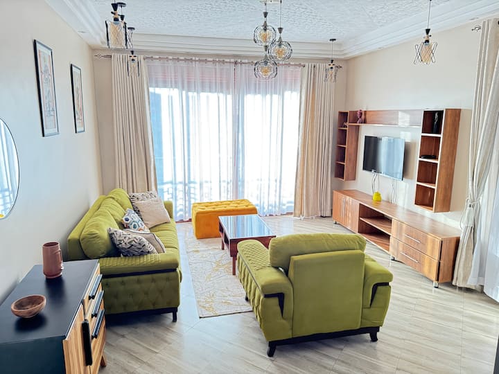 Modern 1br Apartment Near Acacia Mall - Uganda