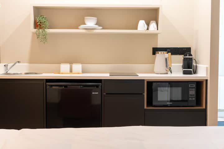 Purpose Built Central Studio | Contactless Access - Westport