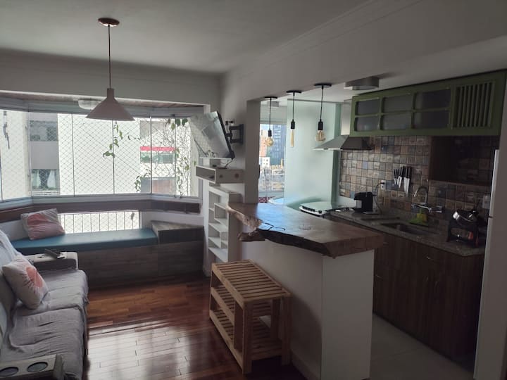 Apartamento Em Pinheiros - São Paulo / Sp - São Paulo