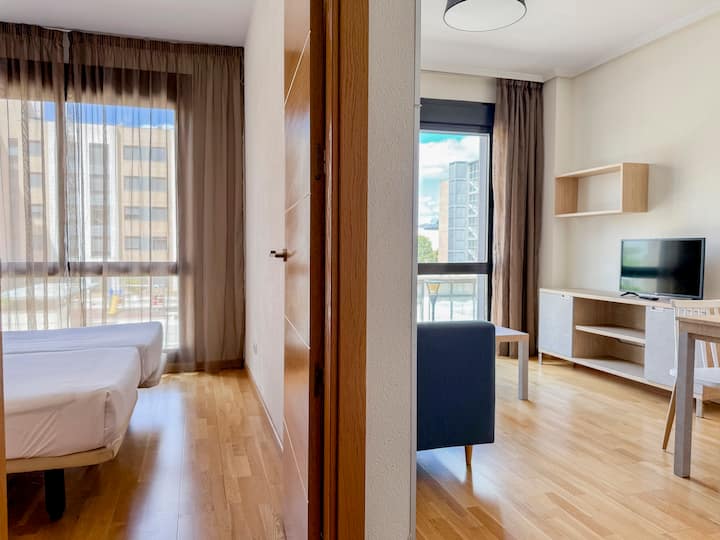 Compostela Suites (Apto 2 Dormitorios, 4 Plazas) - Madrid