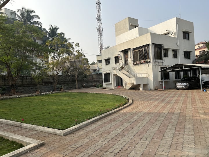 Kalpavruksha Bunglow - Satara