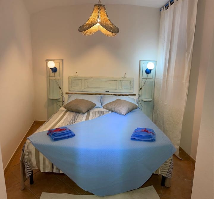 Appartamento Estivo In Zona Tranquilla - Posada