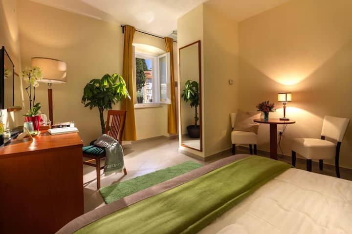 Sea View Double Room With Open Harbor Outlook - Mali Losinj