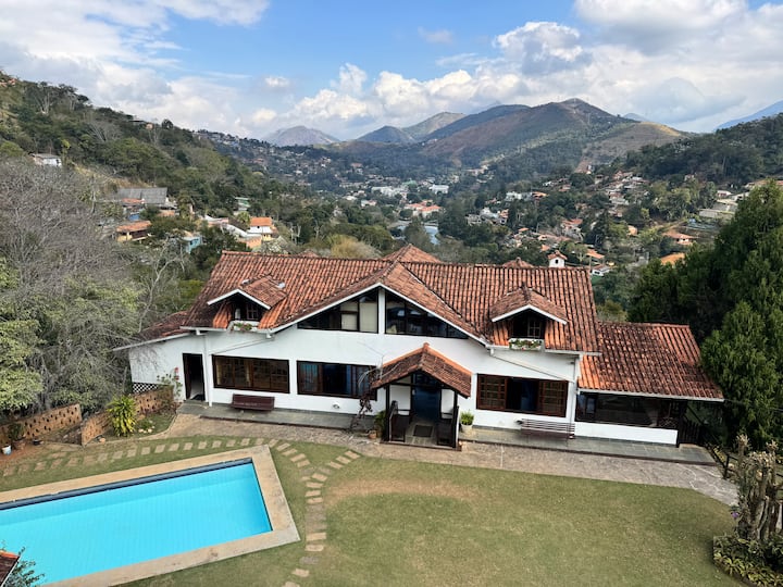 Lindo Sítio Inteiro - 14 Suítes Individuais - Petrópolis
