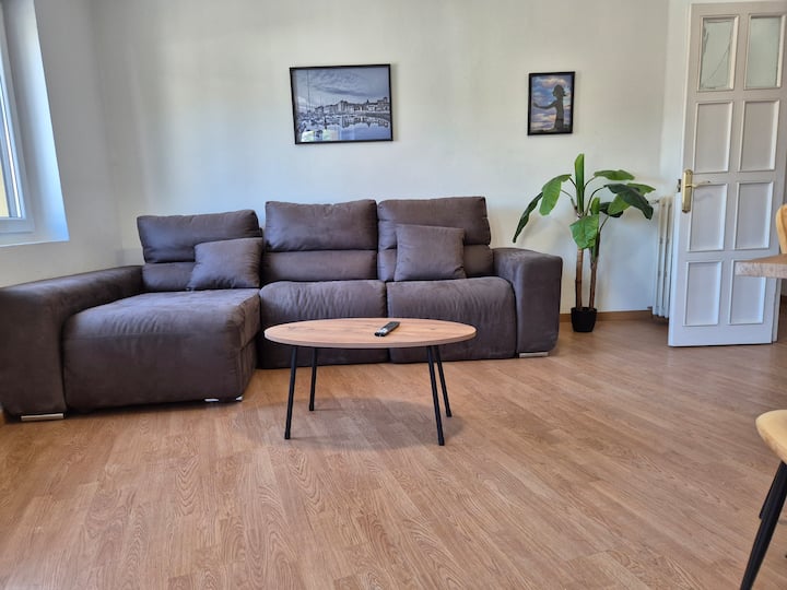 648b1 Apartamentos Mareval By R2r - Oviedo