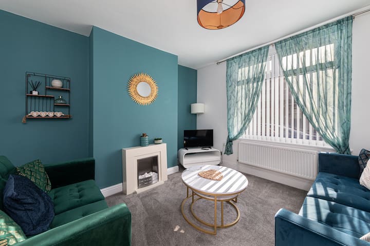 The Relaxation Station - Auckland Castle