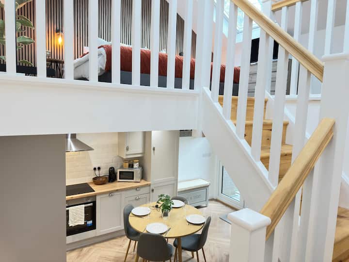 Cosy Cambridge Annexes • Sleeps 6 • Parking - Cambridge, UK