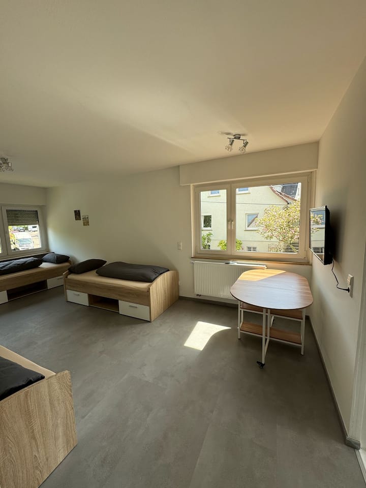 Perfekte Unterkunft Für Monteure & Gruppen - Stuttgart