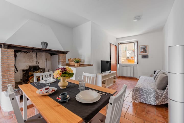 Aura Apartment, Il Tuo Rifugio Sicuro A Bracciano! - Bracciano