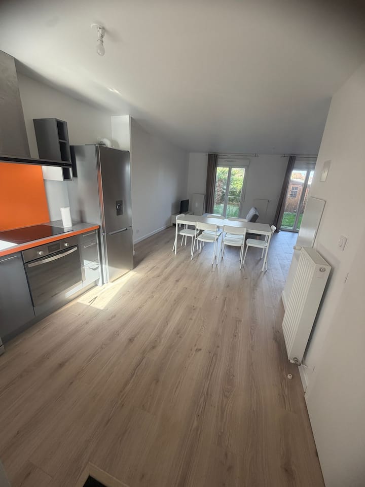 Maison T4 Spacieuse Avec Jardin Parking Privé - Cugnaux