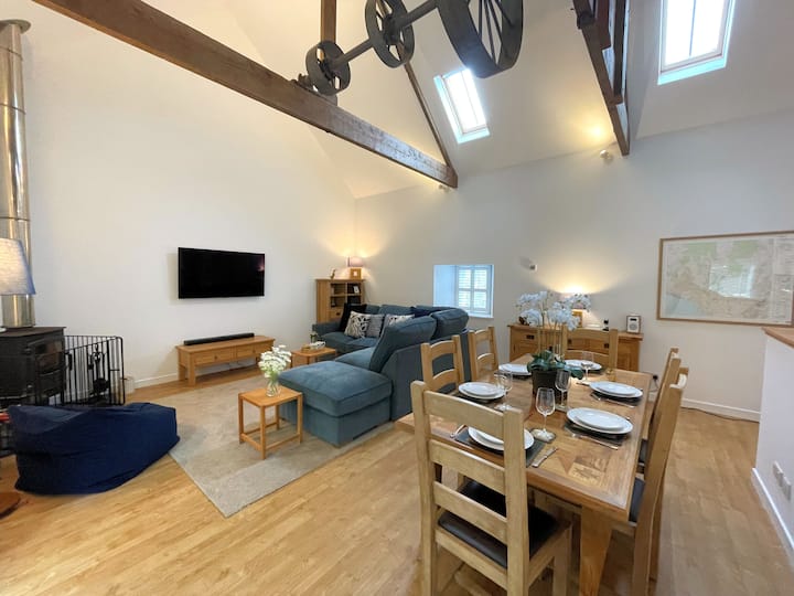 Outstanding Converted Mill In Beautiful Location - Gatehouse of Fleet
