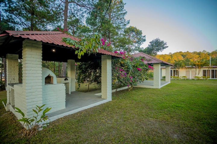 Cabaña En El Bosque, Descanso, Tranquilidad Y Paz - Departamento de Lempira
