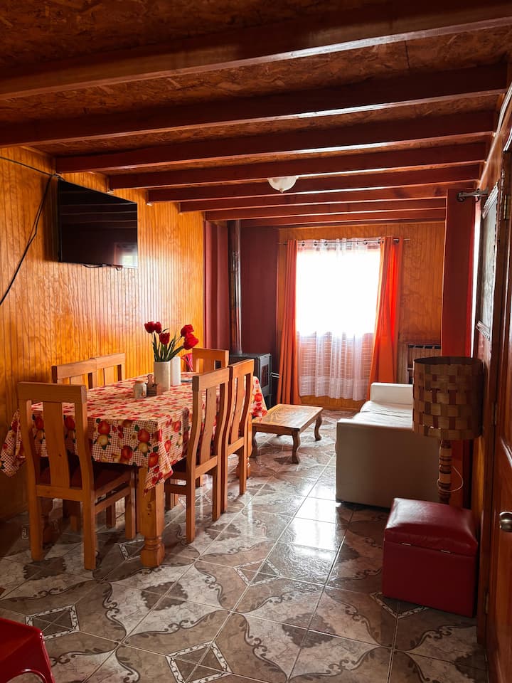 Cómoda Casa En El Centro De Lonquimay - Lonquimay