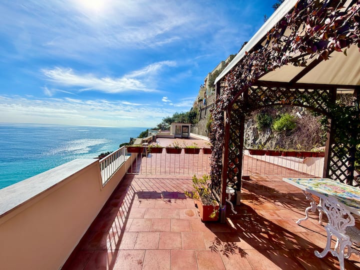 Beautiful In Amalfi - Amalfi