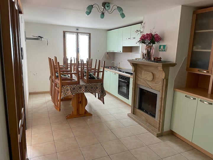 Casa Spaziosa E Solare Con Cucina Abitabile - Arena