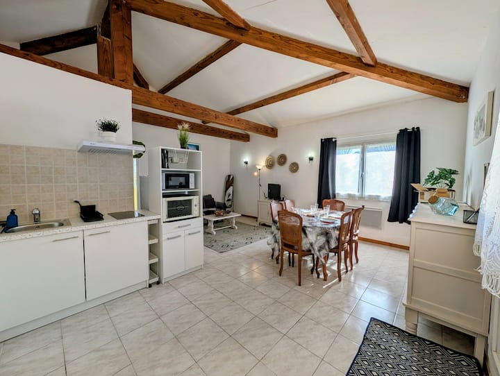 Appartement à 6 Min De La Plage, Cosy & Lumineuse - Préfailles