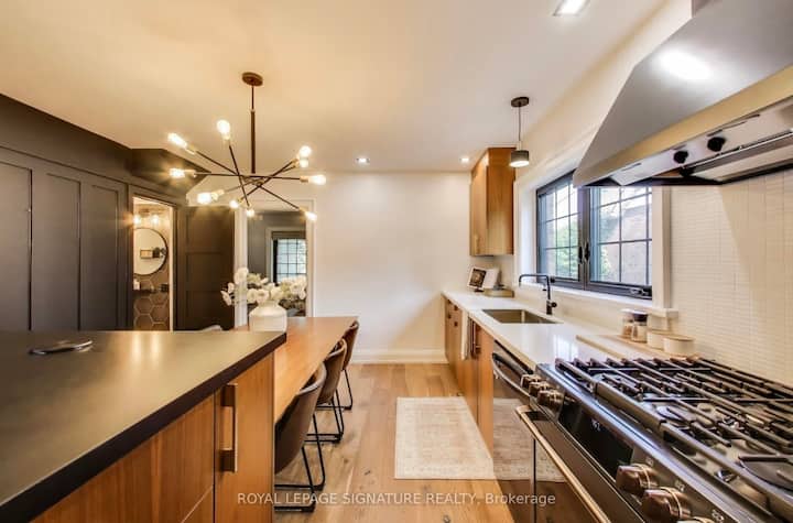 3-bedroom House Near Lake, Ttc And Parks - Toronto