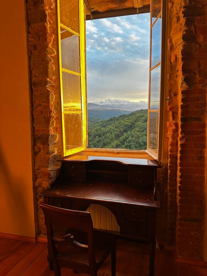 Charming House In The Borgo - Viola