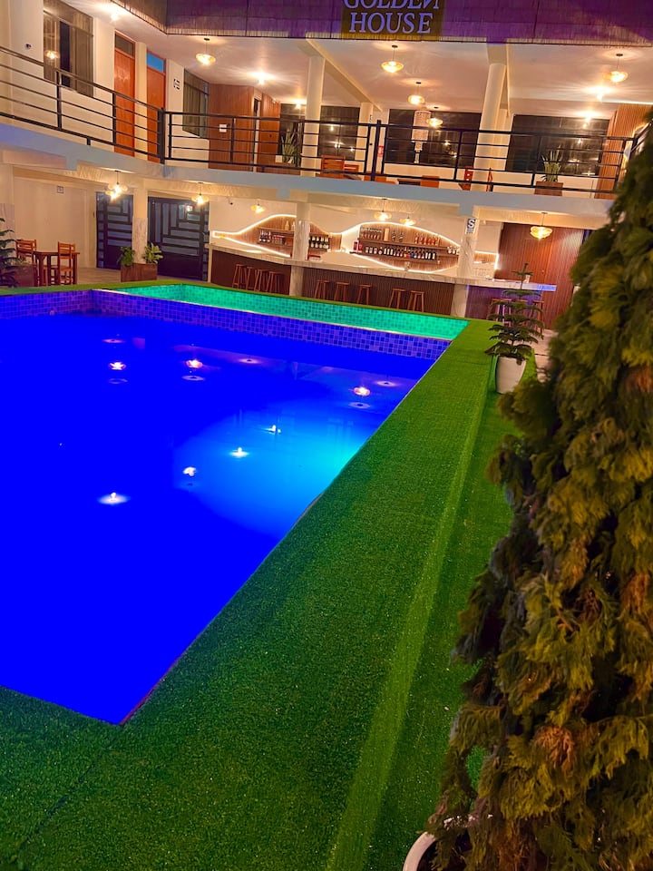 Golden House – Tu Escape Perfecto En Puerto Morín - 比魯省