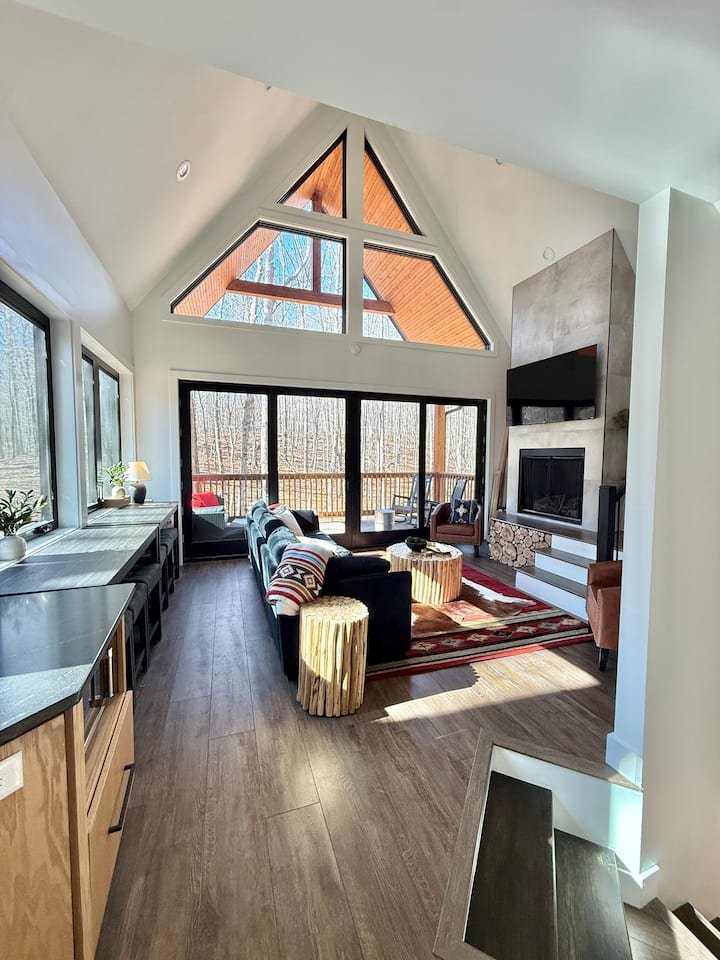 Stylish Retreat With Amenities Near Sewanee - Sewanee, TN