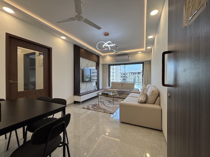 Plush Juhu | Luxury 2bhk Apartment Near Juhu Beach - Mumbai