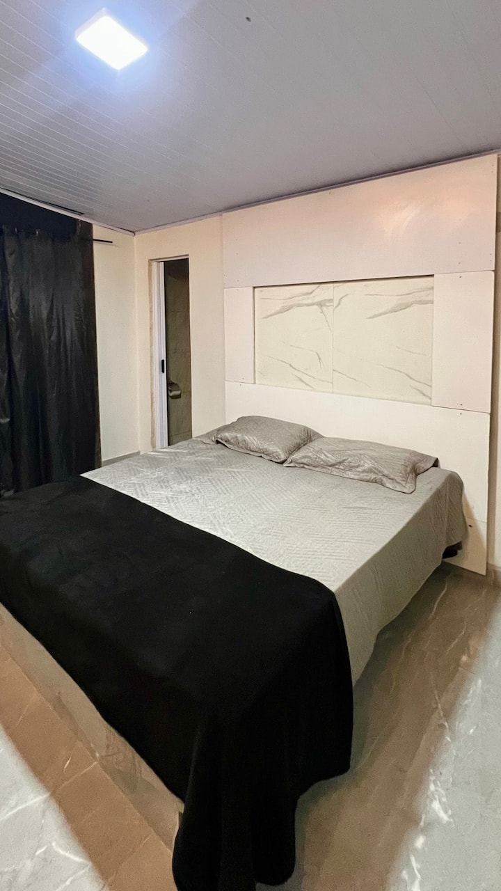 Suíte Privativa Completa Com Estilo E Conforto - Contagem