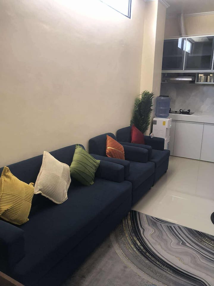 Cozy 2-br Apartment With Balcony Near Airport - Ozamiz