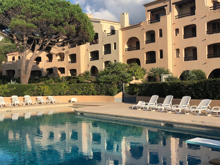 Appartement Piscine Vue Mer Accès Plage à Pieds - Calcatoggio