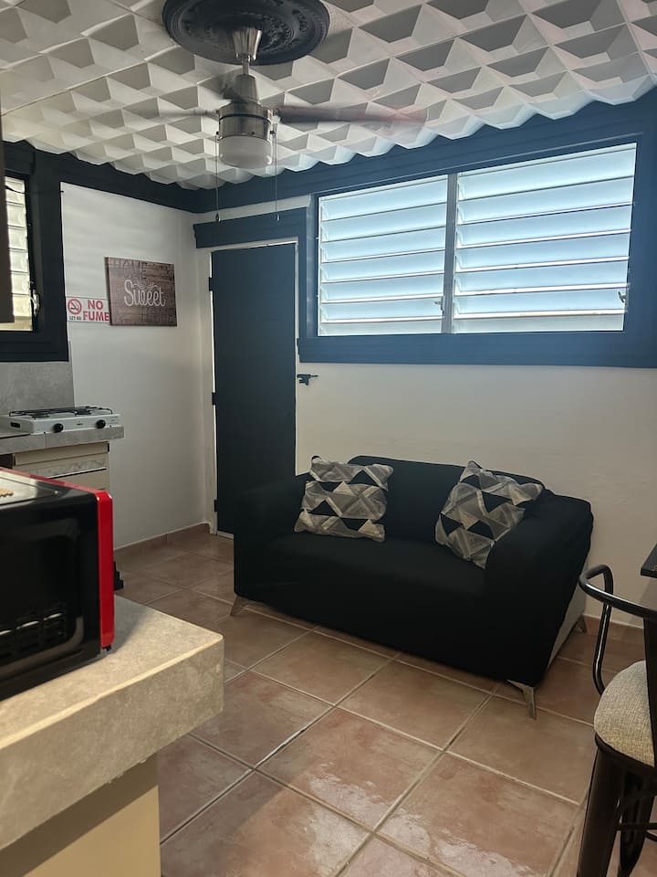 Villa Carnero #6 - Levittown