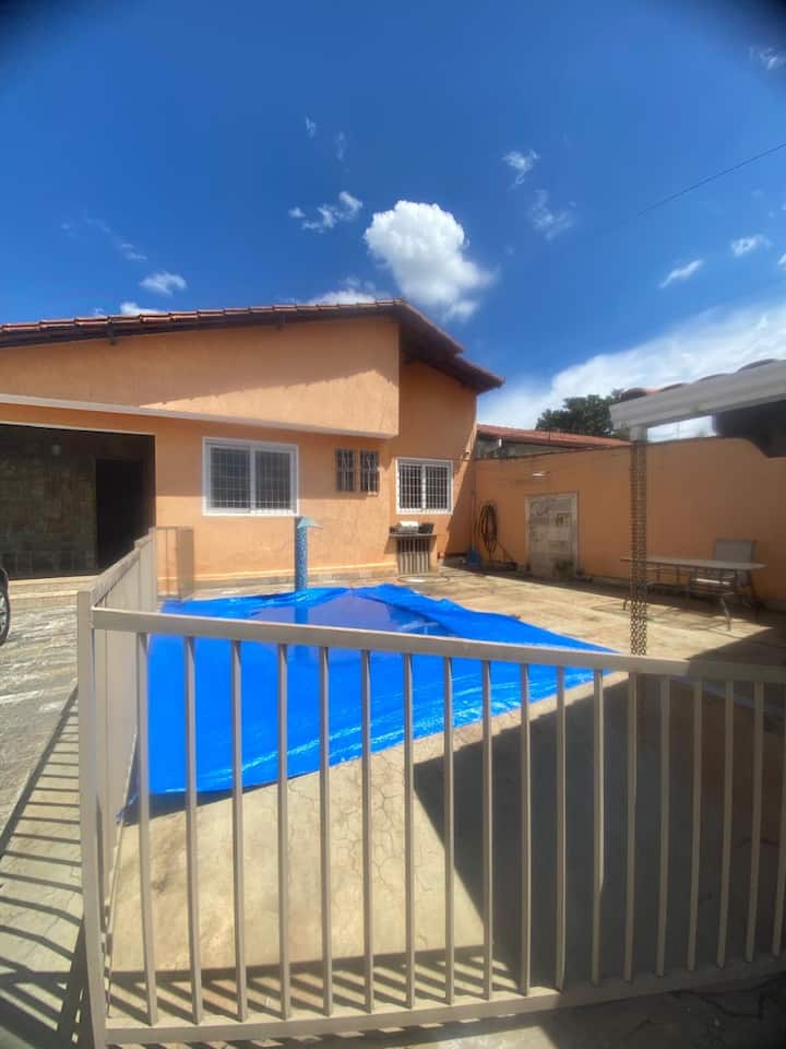 Casa Grande Para Empresa Ou Familia Em Passagem. - Betim