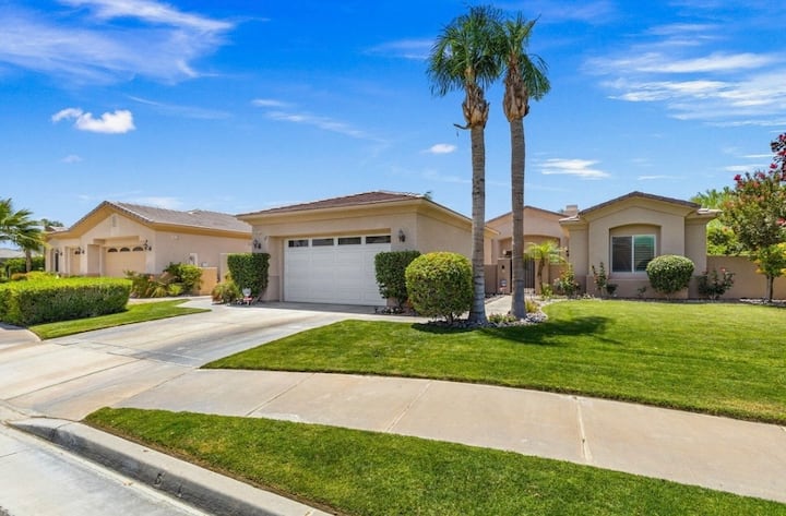 Versailles Oasis In The Desert - Rancho Mirage - Rancho Mirage, CA