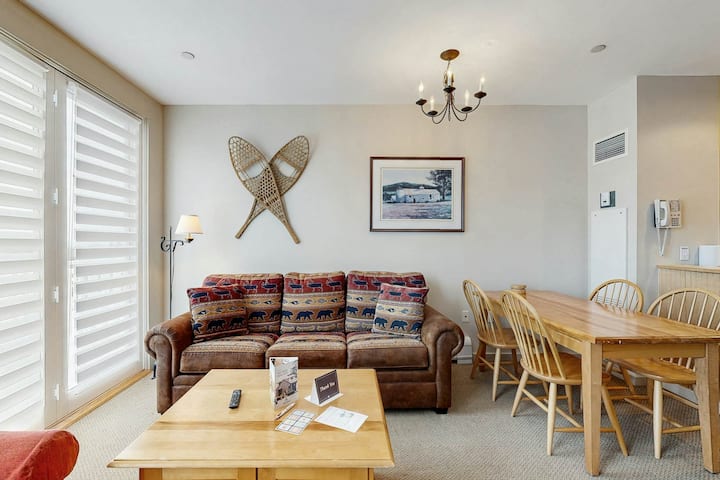 0br Condo, Fireplace, Balcony, Shared Amenities - Stratton, VT