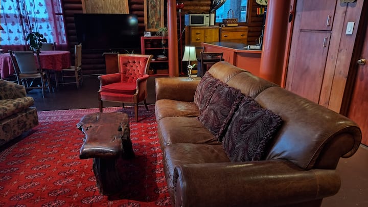 Waterfront Home With Beautiful Sunsets. - La Conner, WA