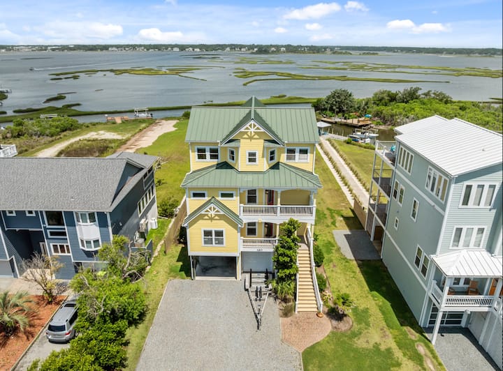 Salty Knot: Soundfront, Private Pool, 6bd, 5.5ba - Topsail Beach, NC