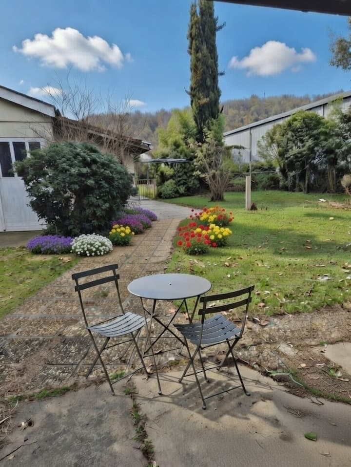 Charmant Appartement Type 2 Meublé Et éQuipé - Bren