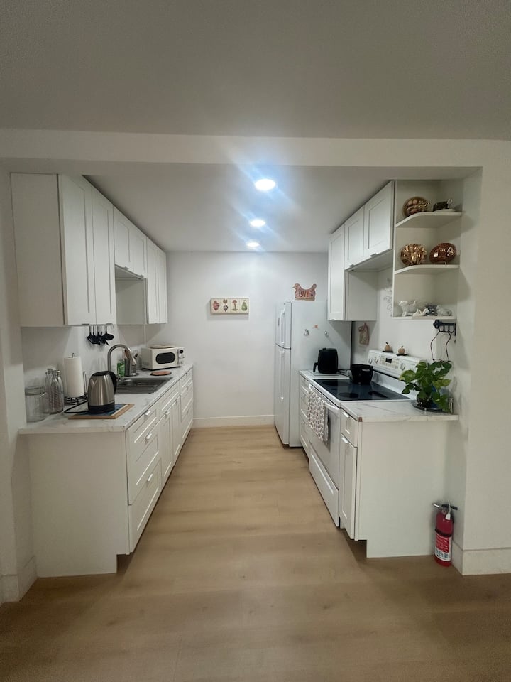 Charming Private In Law Suite - DeLand, FL