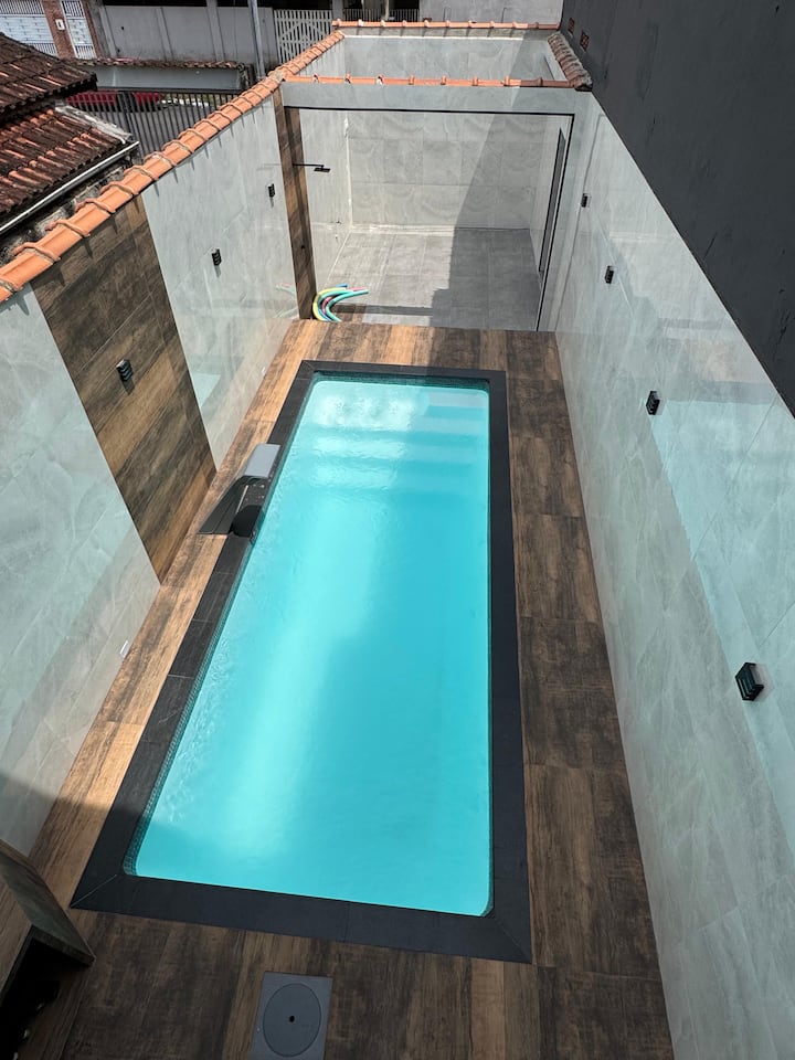 Casa Com Piscina Praia Grande - São Vicente