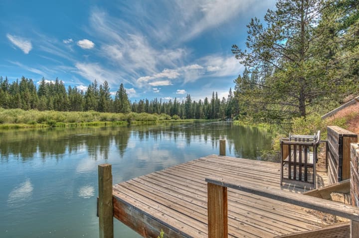 Deschutes River Retreat |Hot Tub|king Bed|sleeps 8 - LaPine State Park, La Pine
