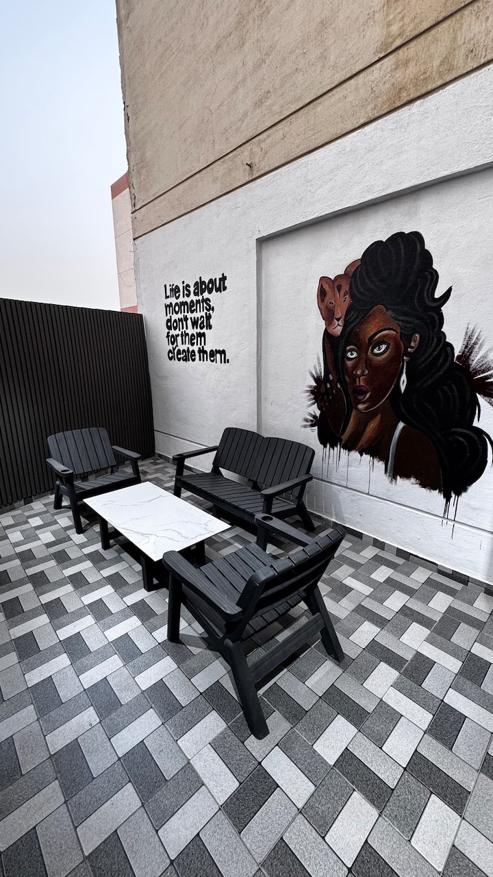 شقة أنيقة في السالميه مع قعدة خارجية راقية - Koweït