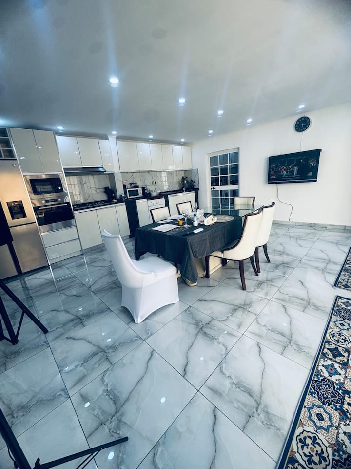 Casa Familiar - Luanda