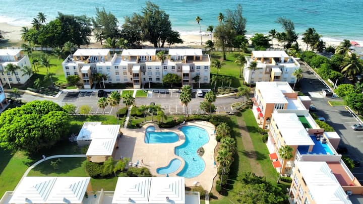 Malibu Beachfront Escape | 3br/2ba | Pool &Parking - Canovanas