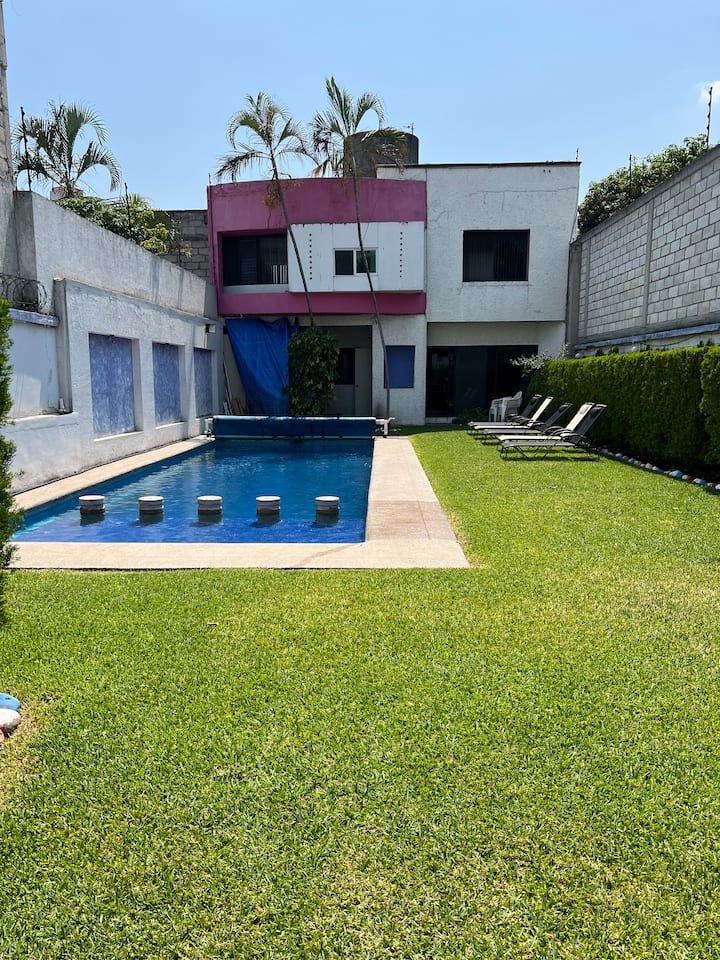 Casa Con Alberca Privada + Jardín Amplio | Bluebri - Cuautla