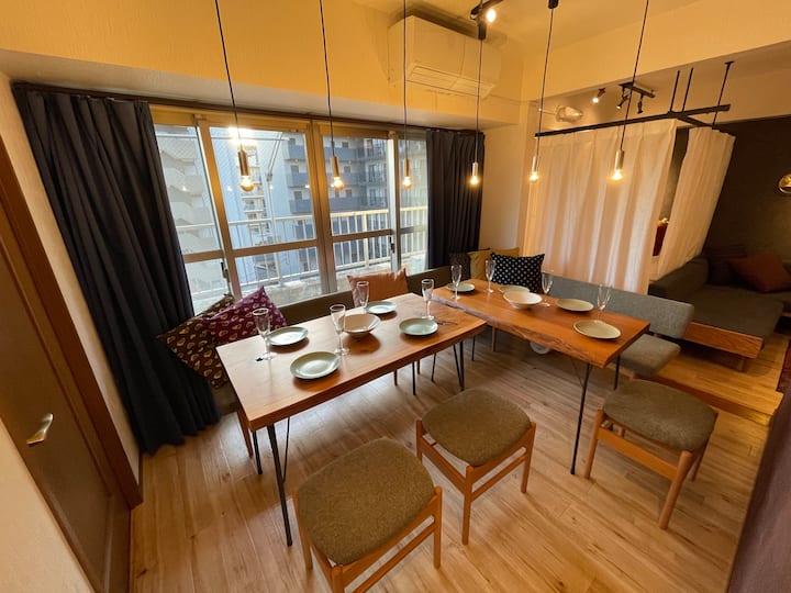 横浜市街地〜1フロア貸切〜寝室4室〜db7台〜駅徒歩9分〜最大15名〜78㎡〜4ldk〜商店街近く - Yokohama