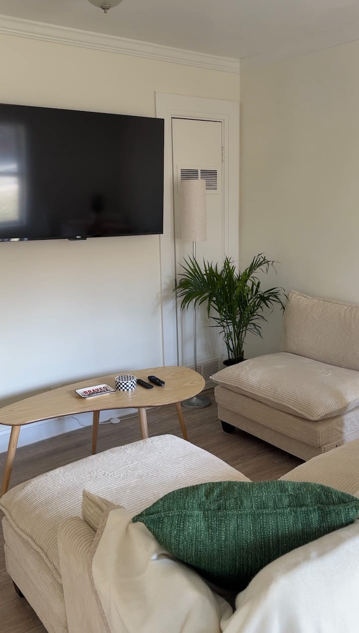 Cozy 1 Br | Prime Va Highlands Location - Atlanta, GA