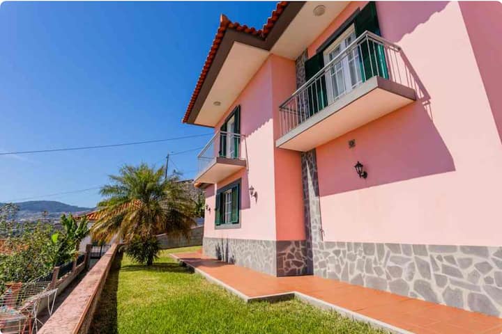Casa Rosada - Peaceful Ocean View - Funchal